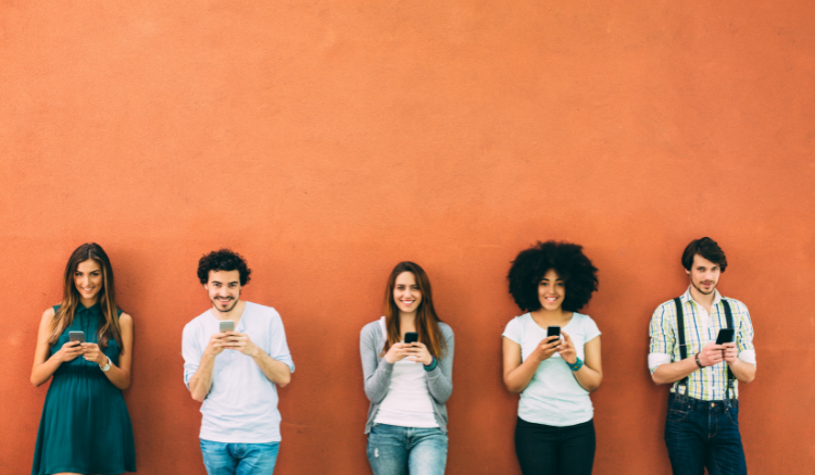 Texting Parents: 5 Tips for Communicating with Parents